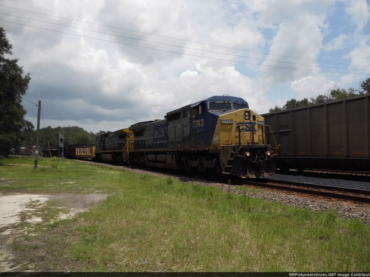 CSX Q443
